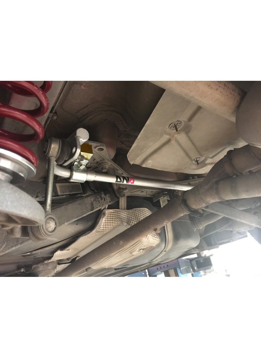 DNA Racing - Rear Adjustable Torstion Bar Kit - Webshop H&S Corse